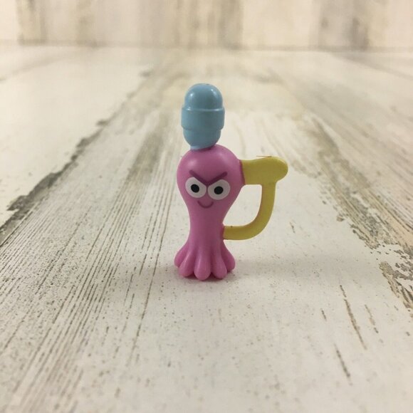 moose toys | Toys | Bluey Pink Water Squirter Toy For Figure Pool Blue ...